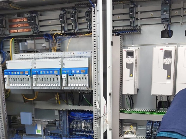 Phoenix Control Systems Ltd. - Industrial Automation and Robotics